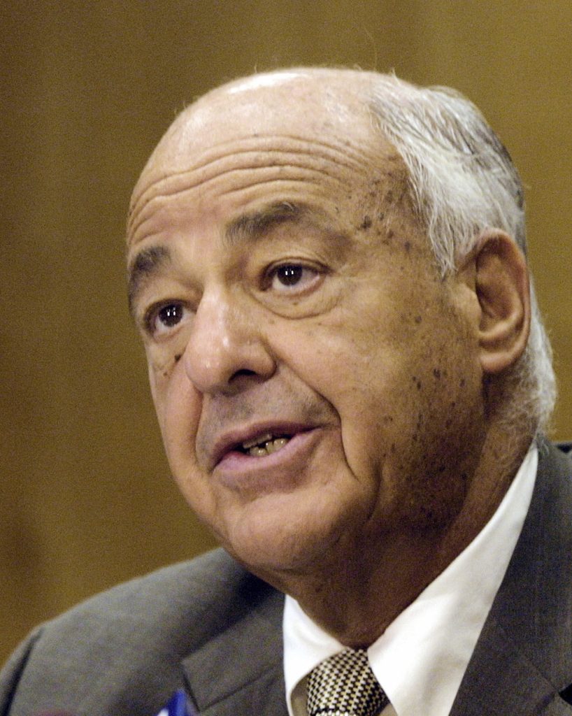 Dr. Cyril Wecht, celebrity pathologist who argued more than 1 shooter ...